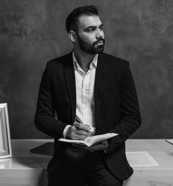 Brandon Daniels - Δικηγορικό Γραφείο Αθήνα | Πάτρα